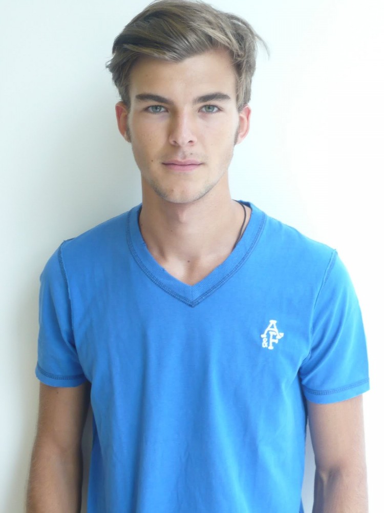 Wiener Models - Male Model Scene