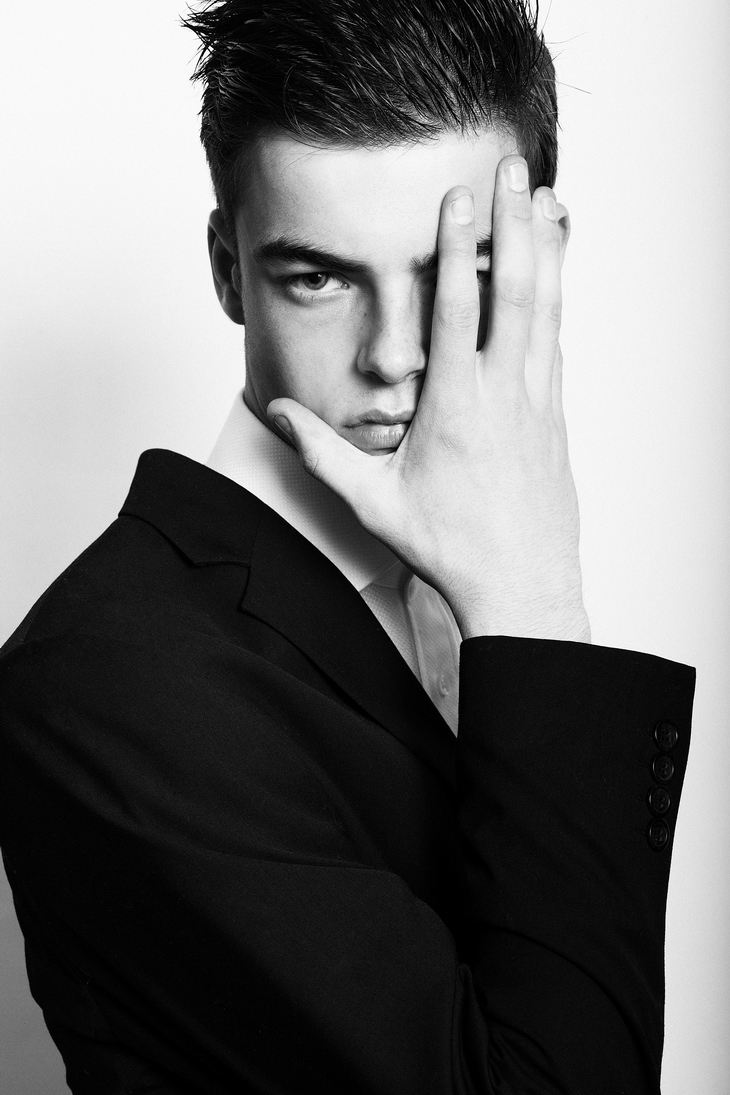 Mike Winchester by Frédéric Monceau