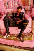 Stephen Smith by Oliver Lee Shipton for SCHON!