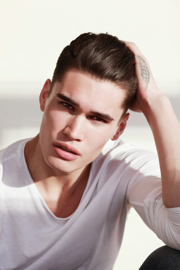 Adryan Hanson by Daniela Vesco