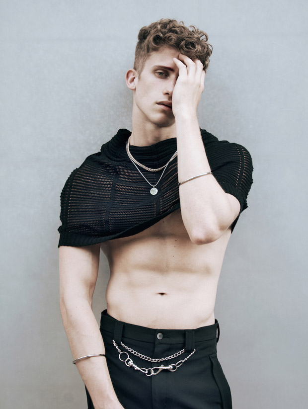 Michael Thiedemann in Backyard 1O5 by Sebastian Simanowski