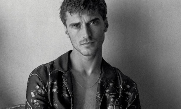 Josh Olins - Male Model Scene