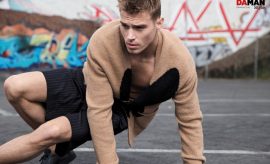 Top Model Sven de Vries Models Ace & Tate Spring Summer 2017 Eyewear