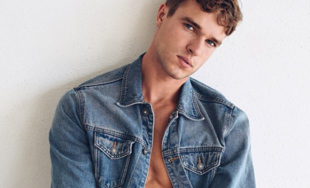 Kevin Roldan - Male Model Scene