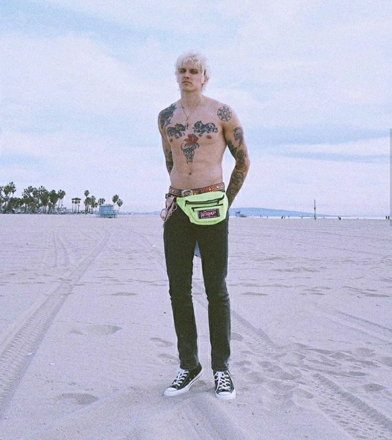 WEEK ON IG: LUCKY BLUE, STEPHEN JAMES, JEREMY MEEKS..
