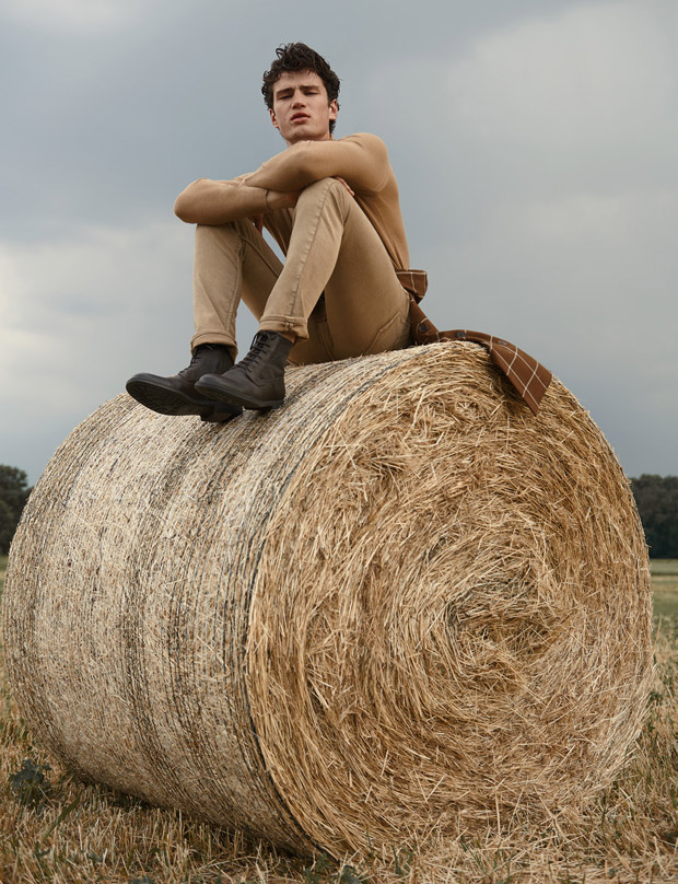 Beyond the Tree: Johann Kohlhoff by Tobias Wirth for MMSCENE Magazine