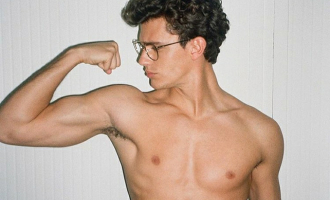 Tom Frederic Shirtless