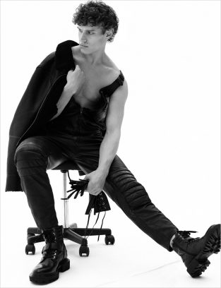 TIMO BAUMANN BY FABIO LEIDI FOR MMSCENE #32 + INTERVIEW