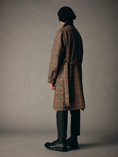 Discover CARUSO Fall Winter 2020.21 Collection - Male Model Scene