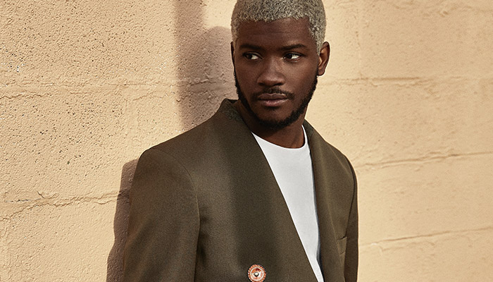 MMSCENE EXCLUSIVE INTERVIEW with ELLIOTT SKINNER