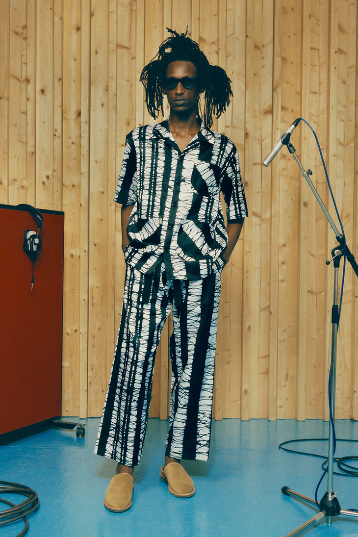 NICHOLAS DALEY Spring Summer 2022 Collection - Male Model Scene