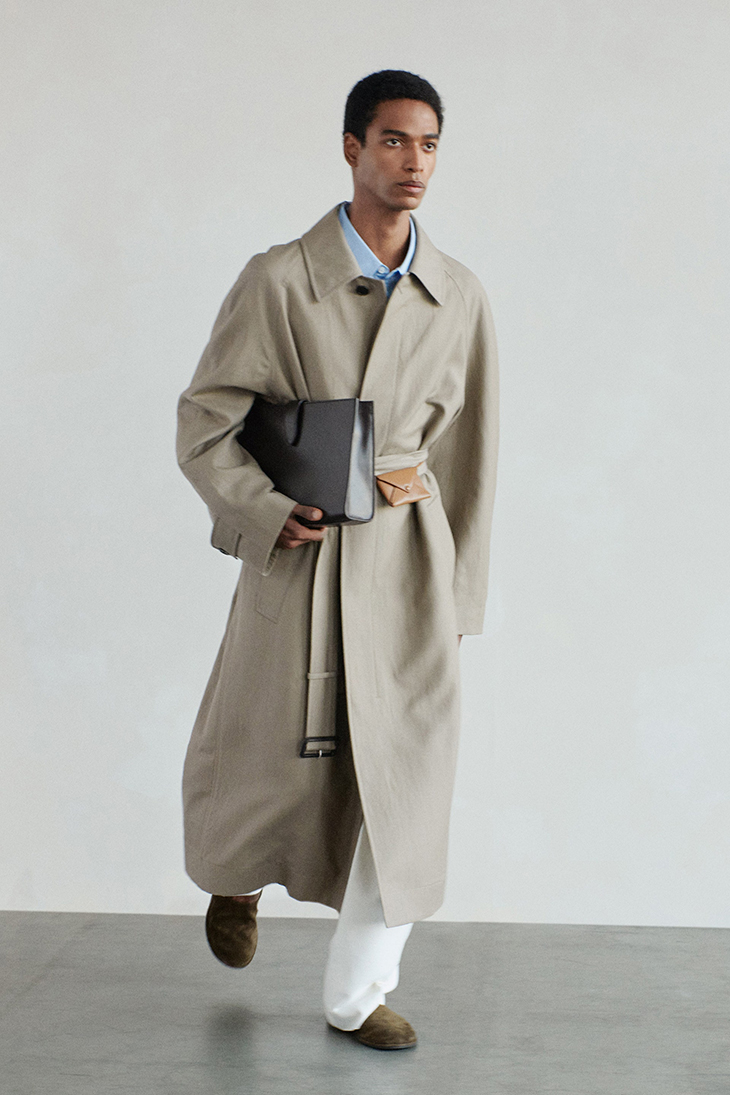 THE ROW Spring Summer 2022 Collection - Male Model Scene
