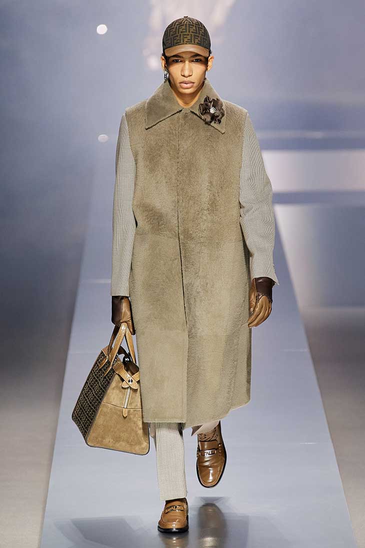 MFW: FENDI Fall Winter 2022.23 Menswear Collection