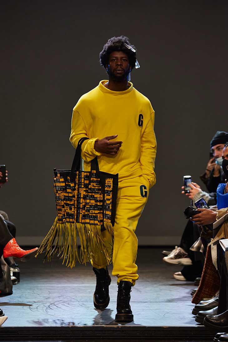 PFW: GUNTHER Fall Winter 2022.23 Collection - Male Model Scene
