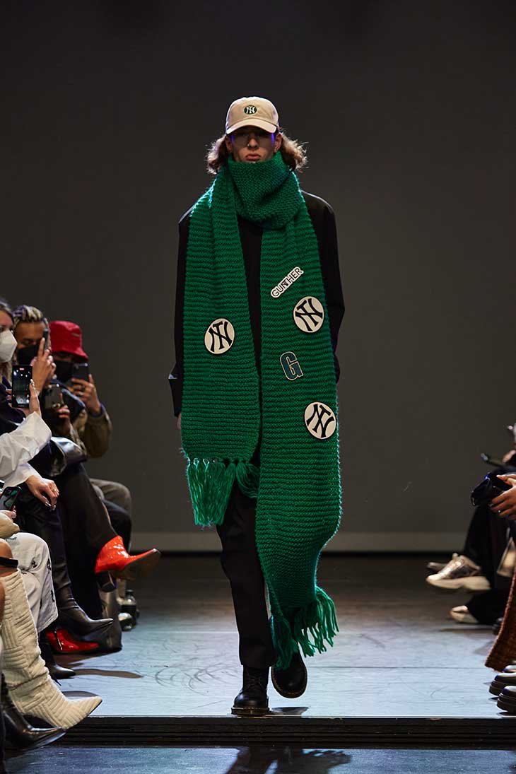 PFW: GUNTHER Fall Winter 2022.23 Collection - Male Model Scene