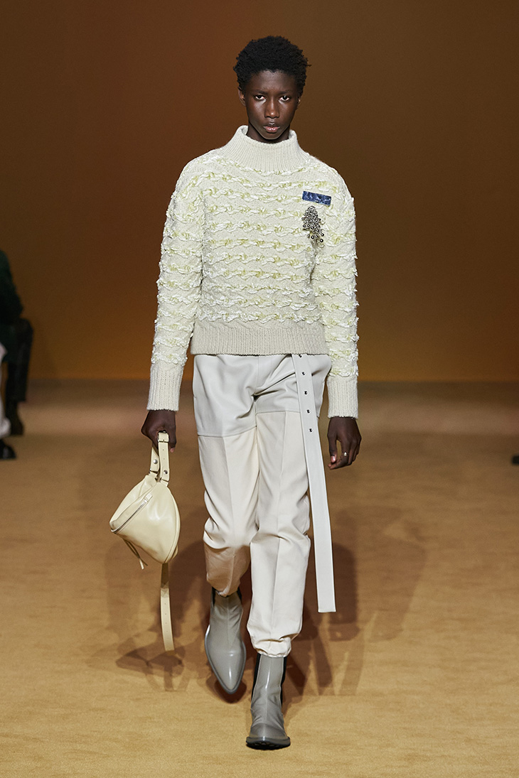 PFW: JIL SANDER Fall Winter 2022.23 Collection - Male Model Scene