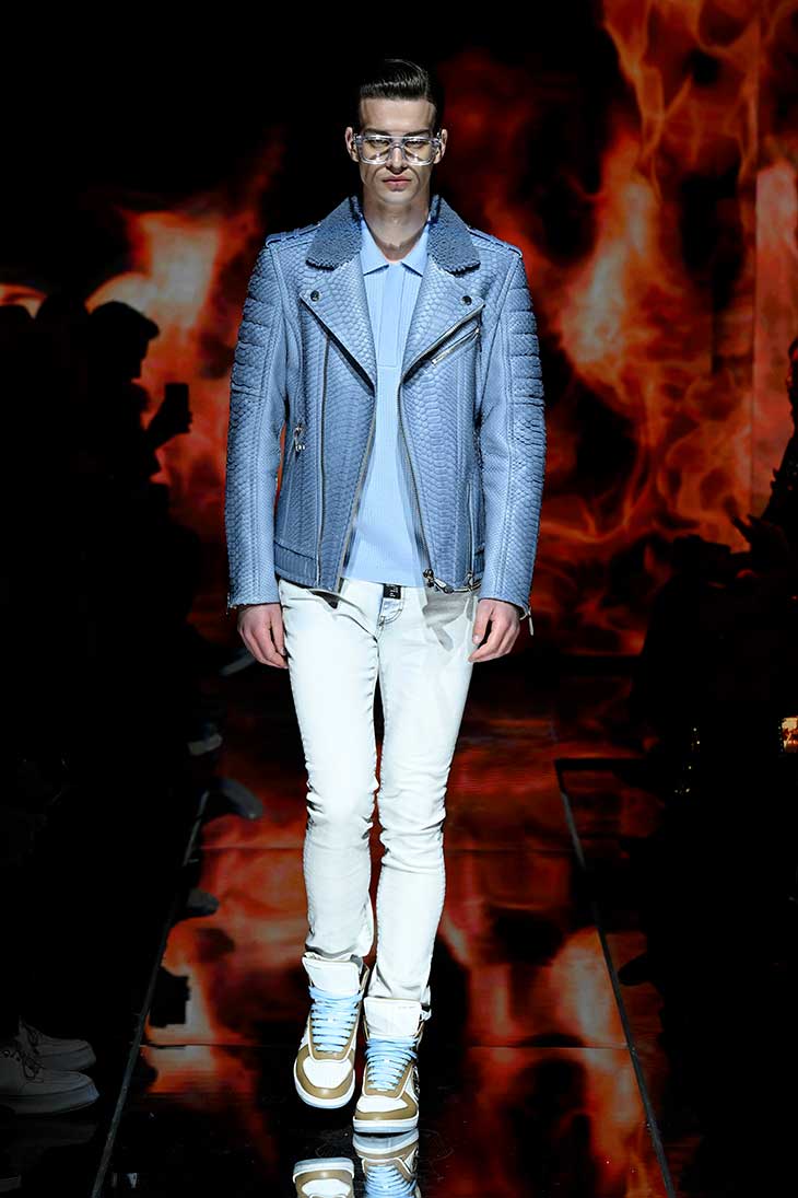 MFW: PHILIPP PLEIN Fall Winter 2022.23 Collection - Male Model Scene