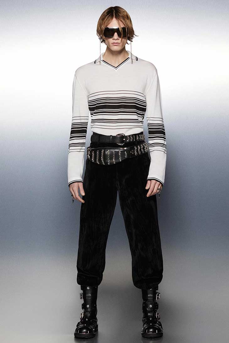 ROBERTO CAVALLI Fall Winter 2022.23 Collection - Male Model Scene