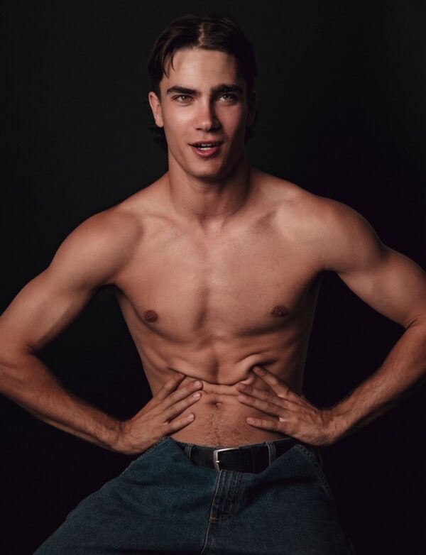 MMSCENE Exclusive Interview with Louis Howells - Male Model Scene