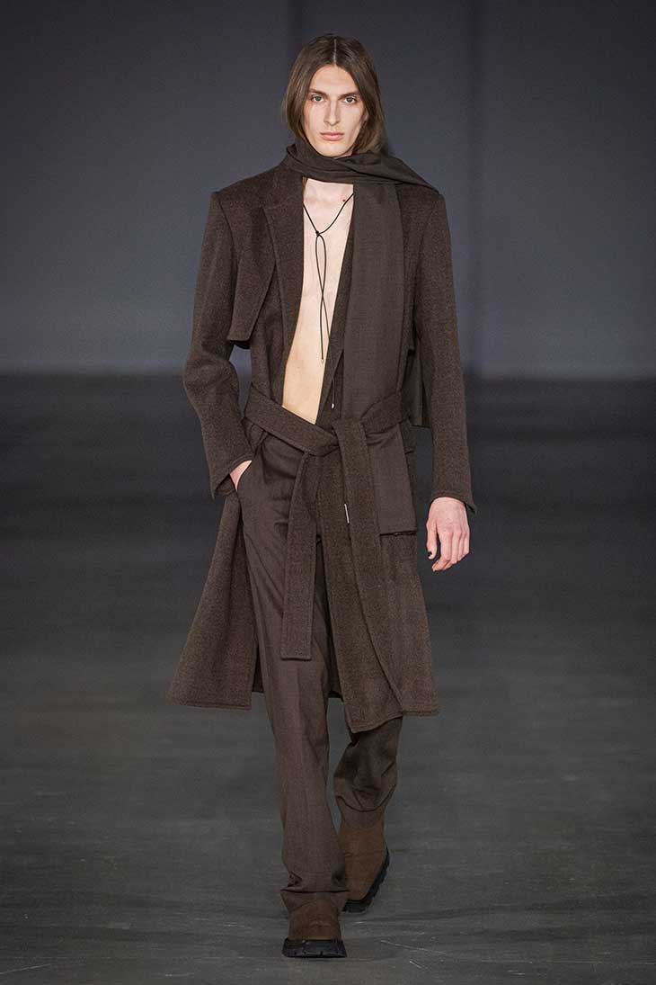 PFW: LUDOVIC DE SAINT SERNIN Fall Winter 2022.23 Collection - Male ...