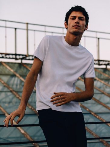 Justin Eric Martin Models MASSIMO DUTTI Summer 2022 Looks