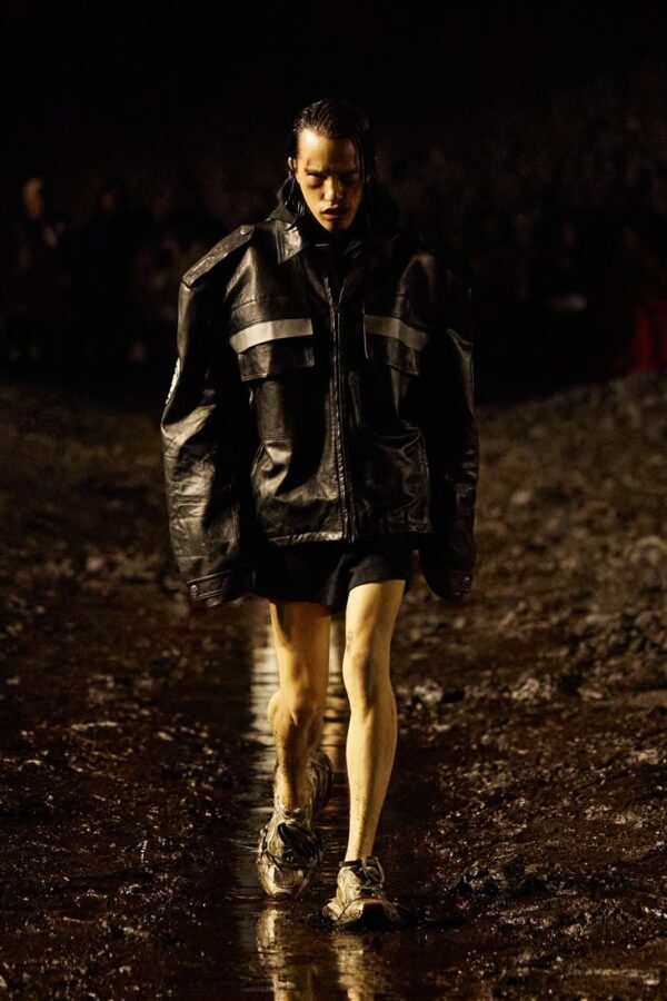 PFW: BALENCIAGA Summer 2023 Collection - Male Model Scene