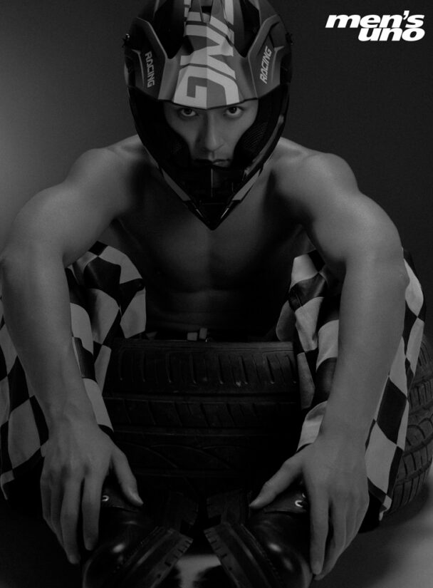 Pein Li Stars in Men's Uno China Beat December 2022 Issue