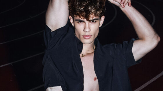 Exclusive - Male Model Scene